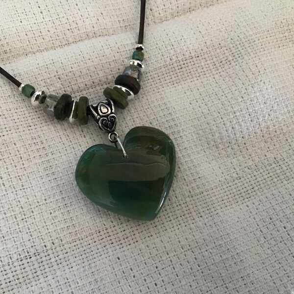 Natural Ruby Leaf Carving , Ruby Hand Carved, Gemstone Ruby Carving ...