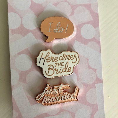 Set of 3 Wedding Enamel Pin Set Hen Party Badges Bachelorette Pins Hard ...