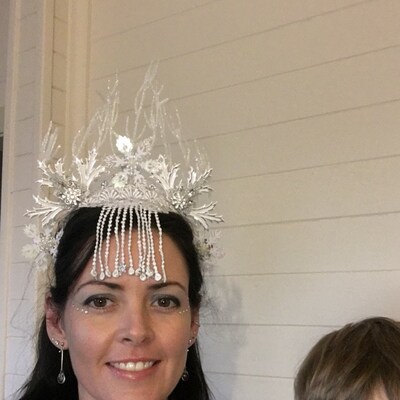 White Lace Snowflake Crownkokoshniksnow Queen Twig - Etsy