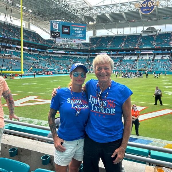 Cleveland Rams 1930s Throwback Hoodie - Retro Distressed Logo Defunct ...