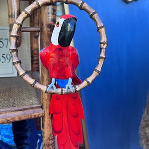 Catalina Macaw Parrot, Carved Wood, Tiki Bar Decor, Tropical Garden ...