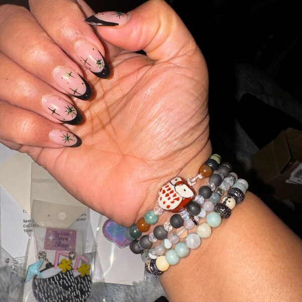 Prehistoric Dalmatian Jasper Beaded Bracelet With Hematite - Etsy