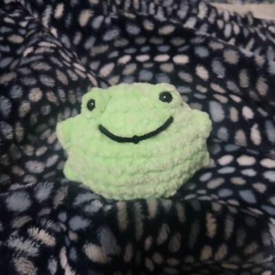 Ted the Thick Toad, Free NO-SEW Crochet Amigurumi PDF Pattern, Small ...