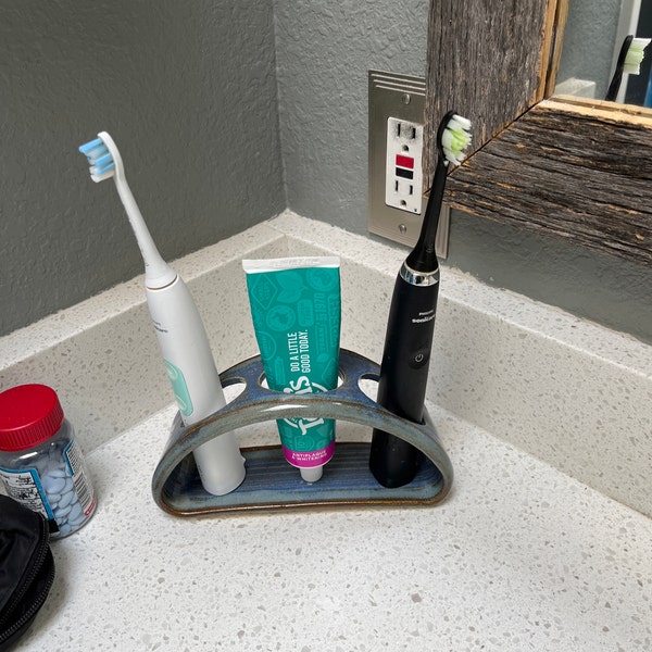 ELECTRIC Toothbrush/toothpaste Holder in Lapis Blue and Cappuccino ...