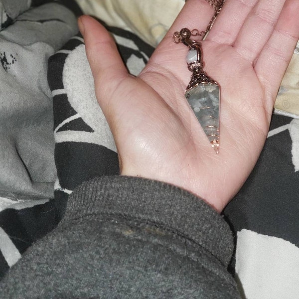 Pendulum and Board Dowsing Kit With Pendulum Holder Box, Divination Set ...