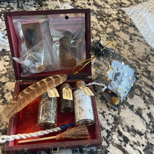 Bone Throwing Set W/ Wooden Storage Box, Information Cardsrabbit Fur ...