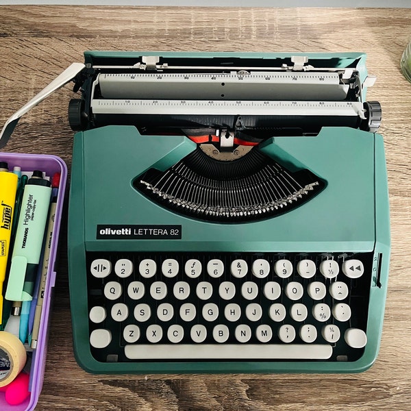 BUNDLE Typewriter Easy Care Guide Easy Guide to Using A Typewriter ...