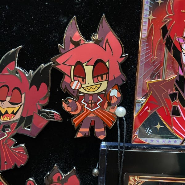 Dungeon Meshi Buttons - Etsy