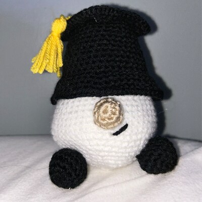 Crochet Patterns Graduation Gnomes Crochet Keychain Pattern - Etsy