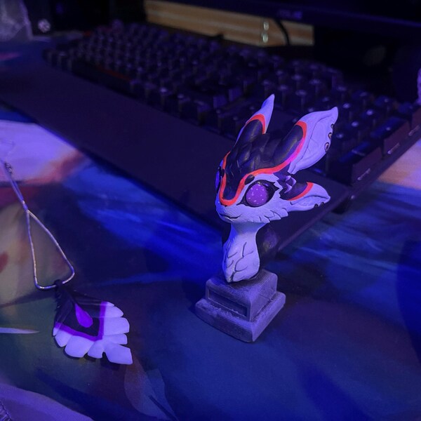 Strawberry Pineapple Pacman Frog Figure Realistic Handpainted Resin ...