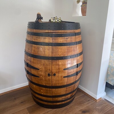 Live Edge Slab Barrel Bar - Etsy