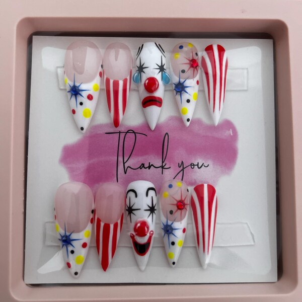 3D Spooky Summer Circus Clown Nail Art | Circus Clown | Press on Nails ...