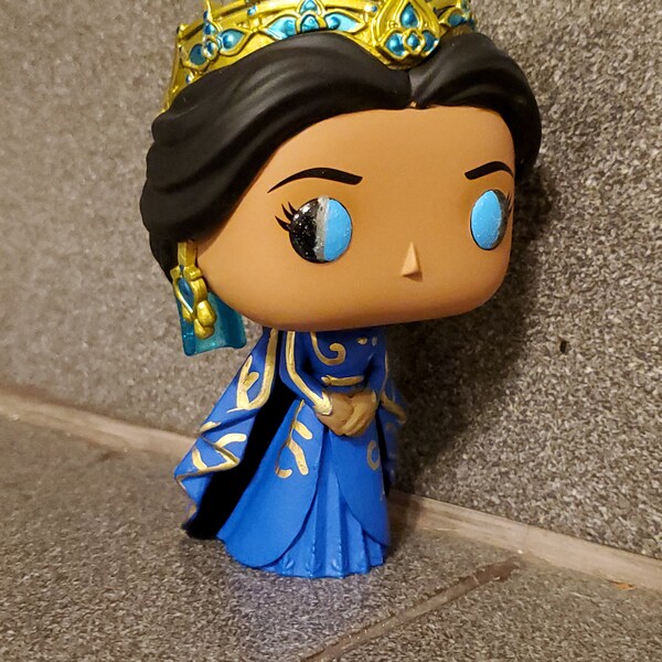 Zoya Nazyalensky Figure - Etsy