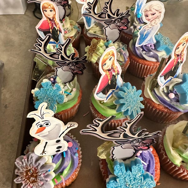 Frozen Water Bottle Labels, Elsa and Anna Bottle Labels, Instant ...