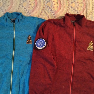 Star Trek Klingon Crest TNG Series Logo Pin Cosplay Uniform Small Size ...