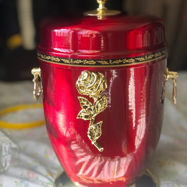 Beautiful Red Metal Cremation Urn With Gold Rose Funeral Urn for Ashes ...