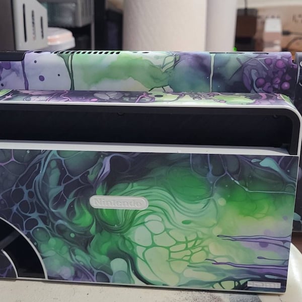 Apple iPhone 16 Pro Max Skin Template - Cricut Silhouette Vector Cut ...