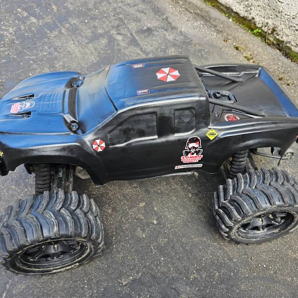 R/C Scale ZOMBIE Decal Stickers Axial SCX10 Wraith Crawler Rock Crawl ...