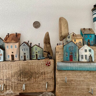 Driftwood Long Key Holder Village Wall Hanging Home Art Decor Nautical ...