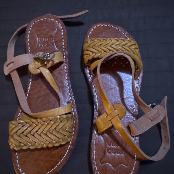 Handmade Moroccan Leather Sandals for Women – Brown Toe Loop Flat ...