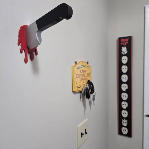 Horror-themed Directional Signs - Horror Decor Sign for Wall Hanging or ...