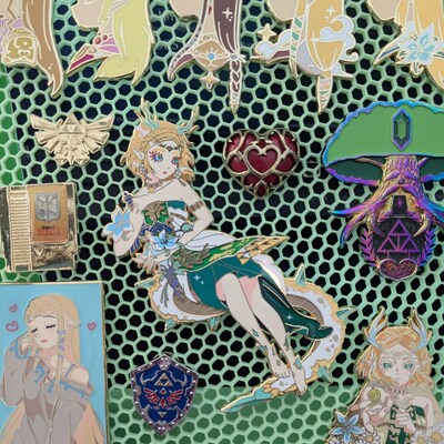 Blupee & Bubbul Gem Enamel Pin Bobble Interactive Pin Cute Bunny Pins ...