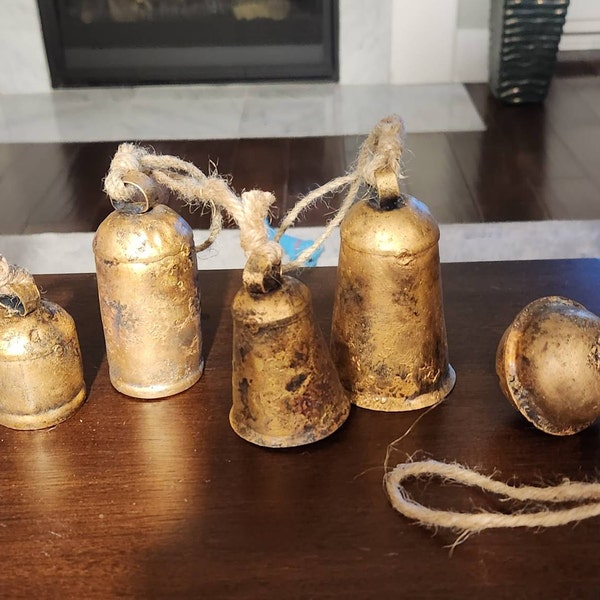 Mix of Bells for Med Size Wreath (wreath and Bow Not Included), Old ...