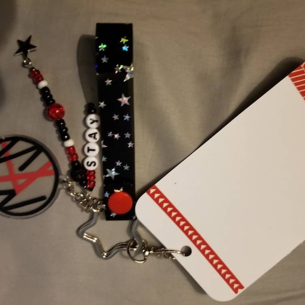 Stray Kids KPOP Keychain - SKZ - Stay - Etsy