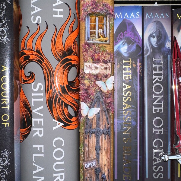 Custom Single Book Bookshelf Insert Samples/one Antiqued and Distressed ...