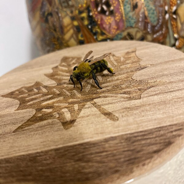 Realistic Fake Bee Figurine, Honeybee Miniature, Plant Decorations Set ...