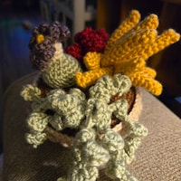 Oak Leaf Collection & Life-sized Acorn Two Realistic Oak Leaves Plus ...