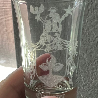 Custom Family Crest Latched Wooden Box : Free Engraved Personalization ...