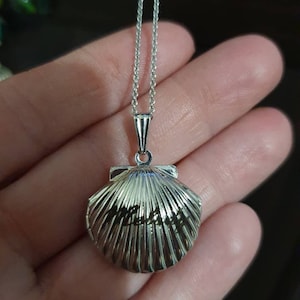 Custom Engraved Sea Shell Locket Necklace/ Personalized Seashell Locket ...