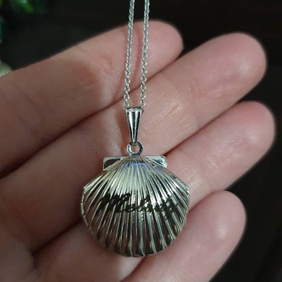 Custom Engraved Sea Shell Locket Necklace/ Personalized Seashell Locket ...