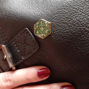 White Rose Gold d20 Dungeons and Dragons Lapel Pin DM Gift | Etsy