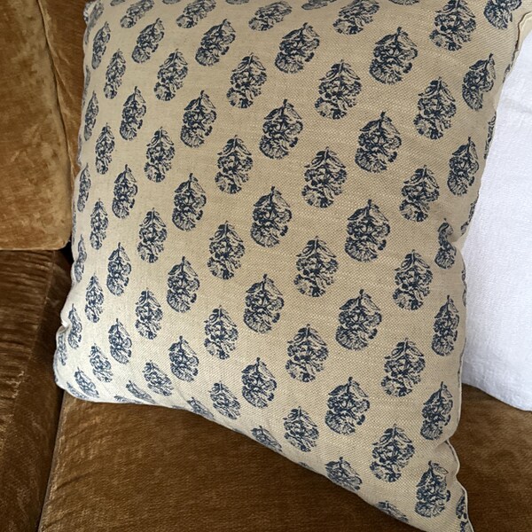 Tan Floral Pillow, Rustic Farmhouse Pillow Cover, Tan Floral Throw ...
