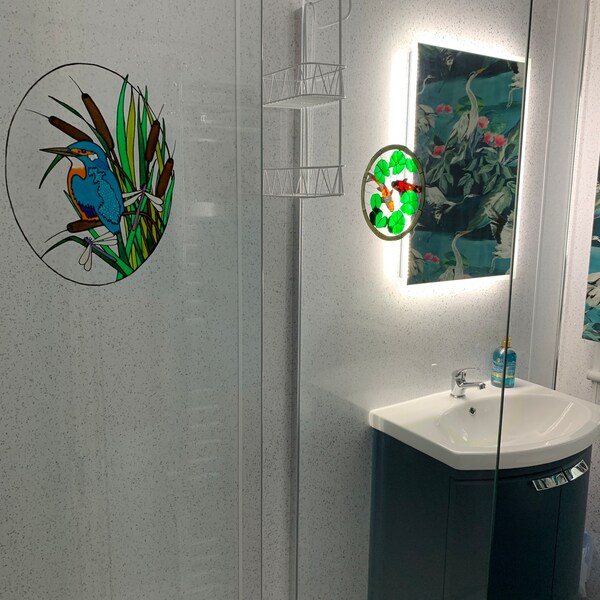 Ivy Corner Window Cling - Handpainted to Get the Look of Stained Glass ...