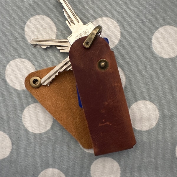Minimalist Key Holder / Organiser, Vegetable Tanned Crazy Horse Style ...