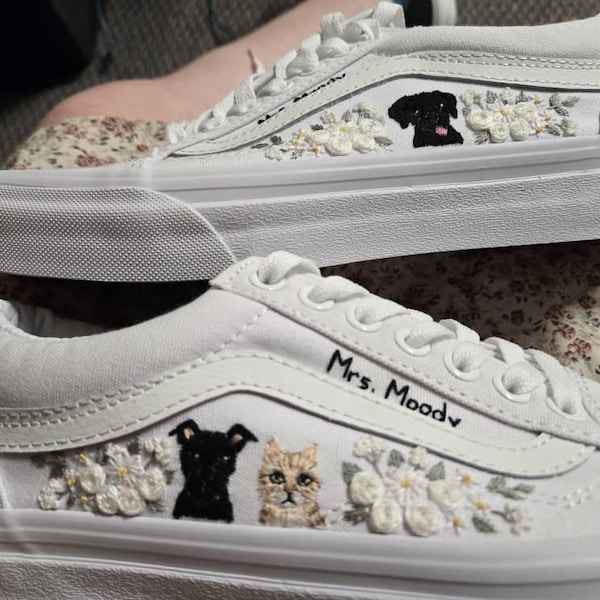 Embroidered Converse/ Converse Custom Constellation Embroidery ...