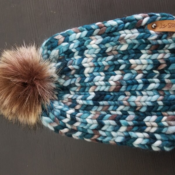 Red Tonal 100% Merino Wool Knit Hat Entangled Beanie Adult Size ...