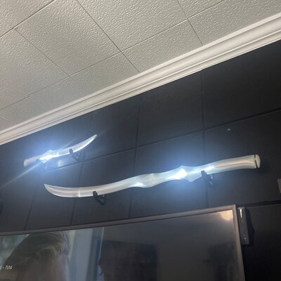 Shadow Hunter Mortal Instruments Inspired Seraph Blade Season 2 Onwards ...