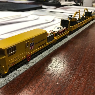 N Scale WABTEC 3000 Battery Electric Locomotive - Etsy