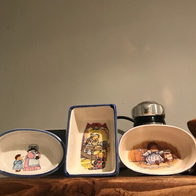 Ruby Red Sowerby Tricorn Glass Bowl Tyneside Vintage Mid - Etsy UK