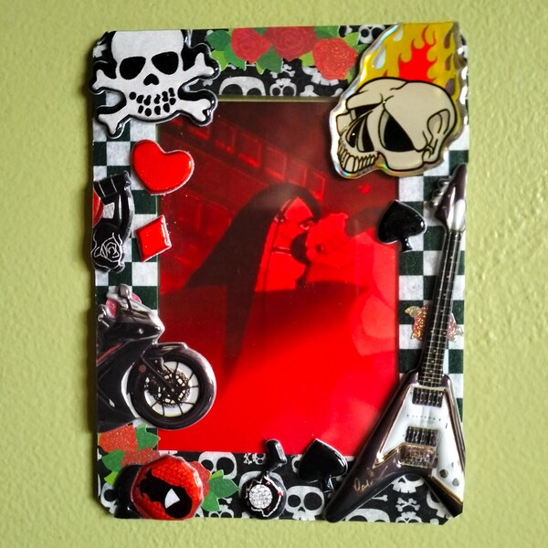 Creepypasta Keychains - Etsy