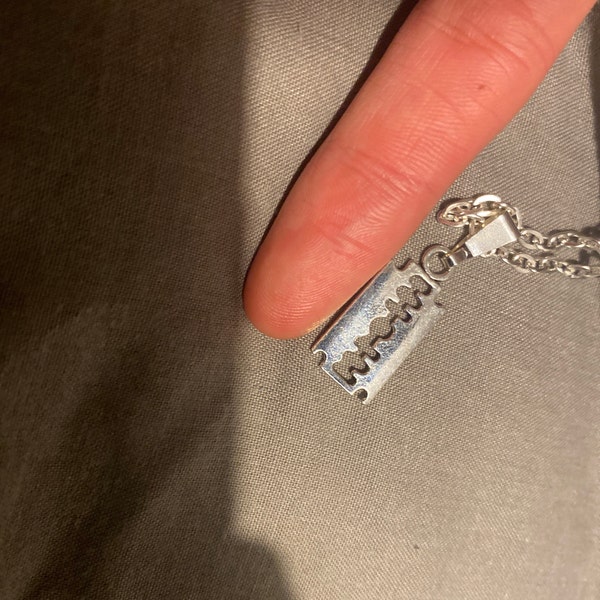 Razor Blade Silver Necklace & Pendent | Emo Goth Cool Fashion Rock ...