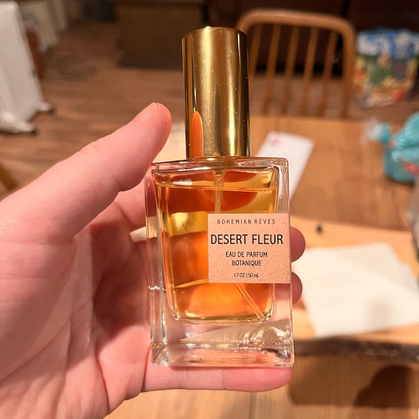 Desert Fleur Botanical Perfume Rollerball | Earthy & Iconic - Etsy