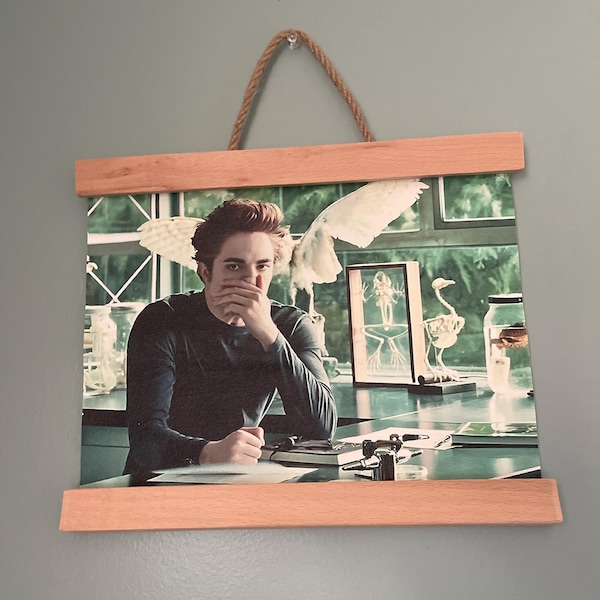 Funny Bathroom Poster, Edward Smell Stinky Face Poster - Etsy