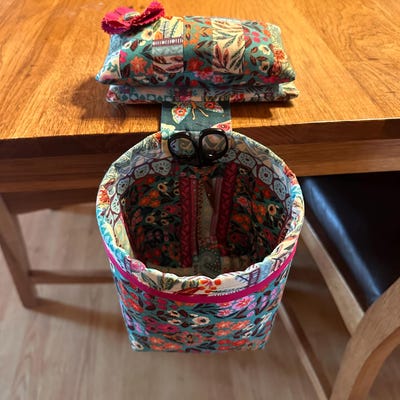 SEW IN STYLE Thread Catcher Sewing Pattern sewing Accessory Printed ...