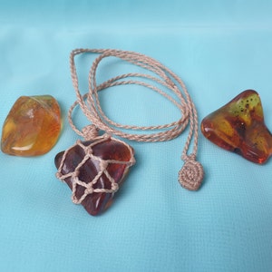 Rabbit Amber Figurine / Natural Baltic Hand Carved Amber Figurine ...