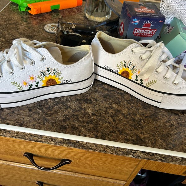 Custom Converse Low-top Converse Chuck Taylor 1970s Custom Embroidered ...